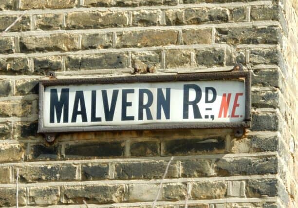 N.E. Signs Win Hackney Council Appreciation | Ghostsigns